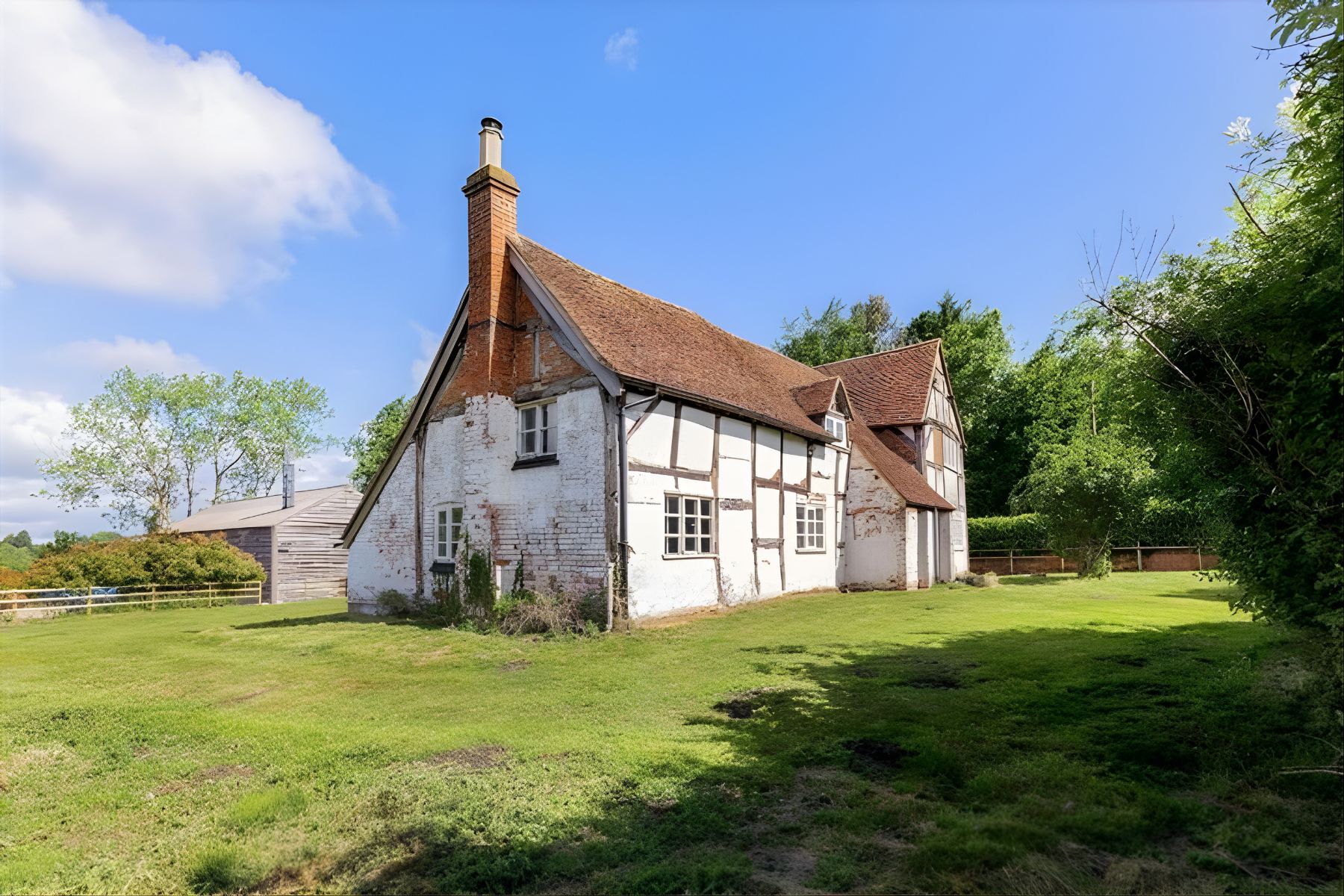 Chartered Building Surveyors in Warwick - Allcott Associates